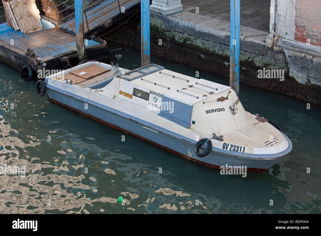 Post office venice italy hi-res stock photography and images - Alamy
