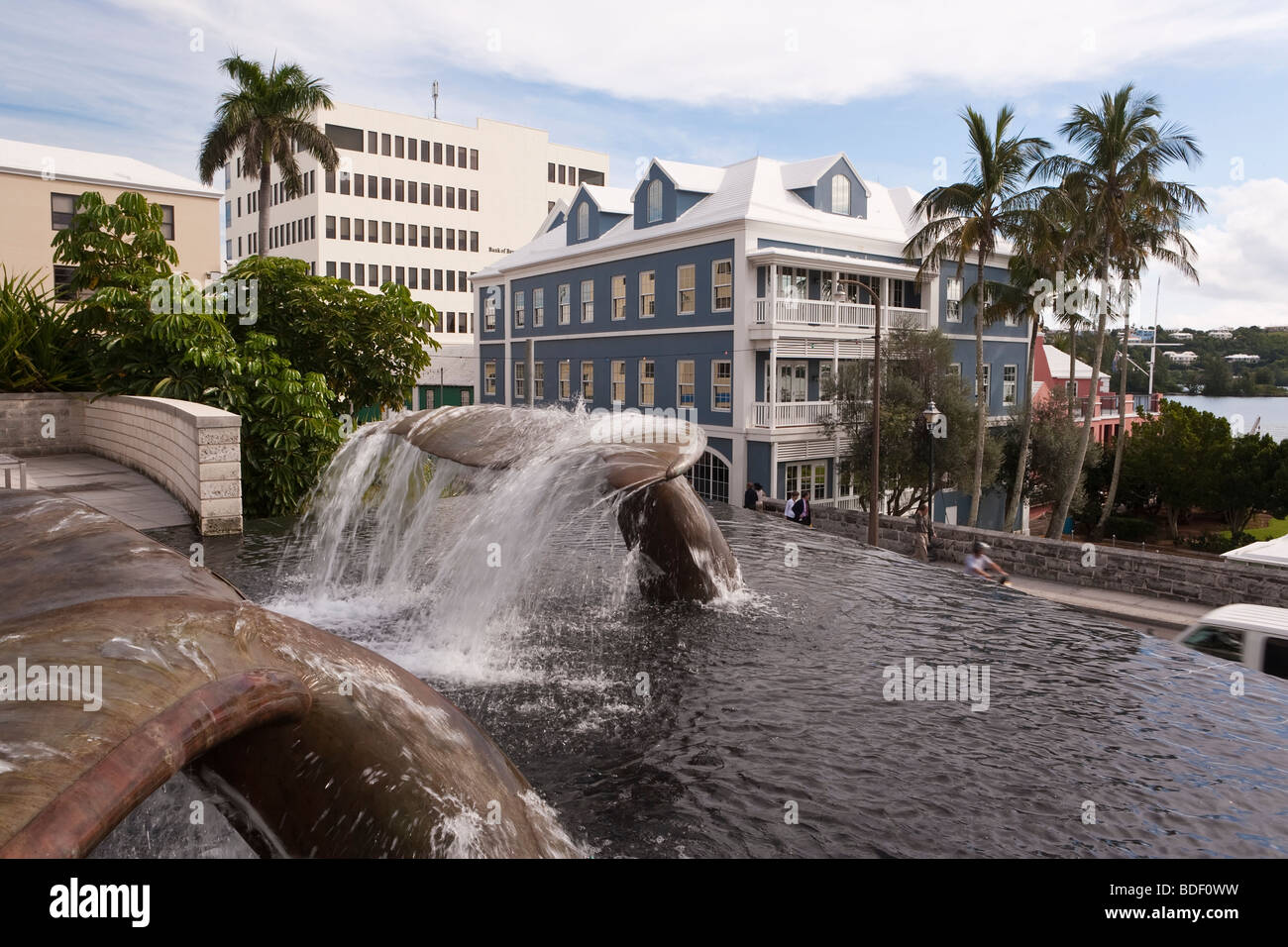 Hamilton bermuda city fountain hi-res stock photography and images - Alamy