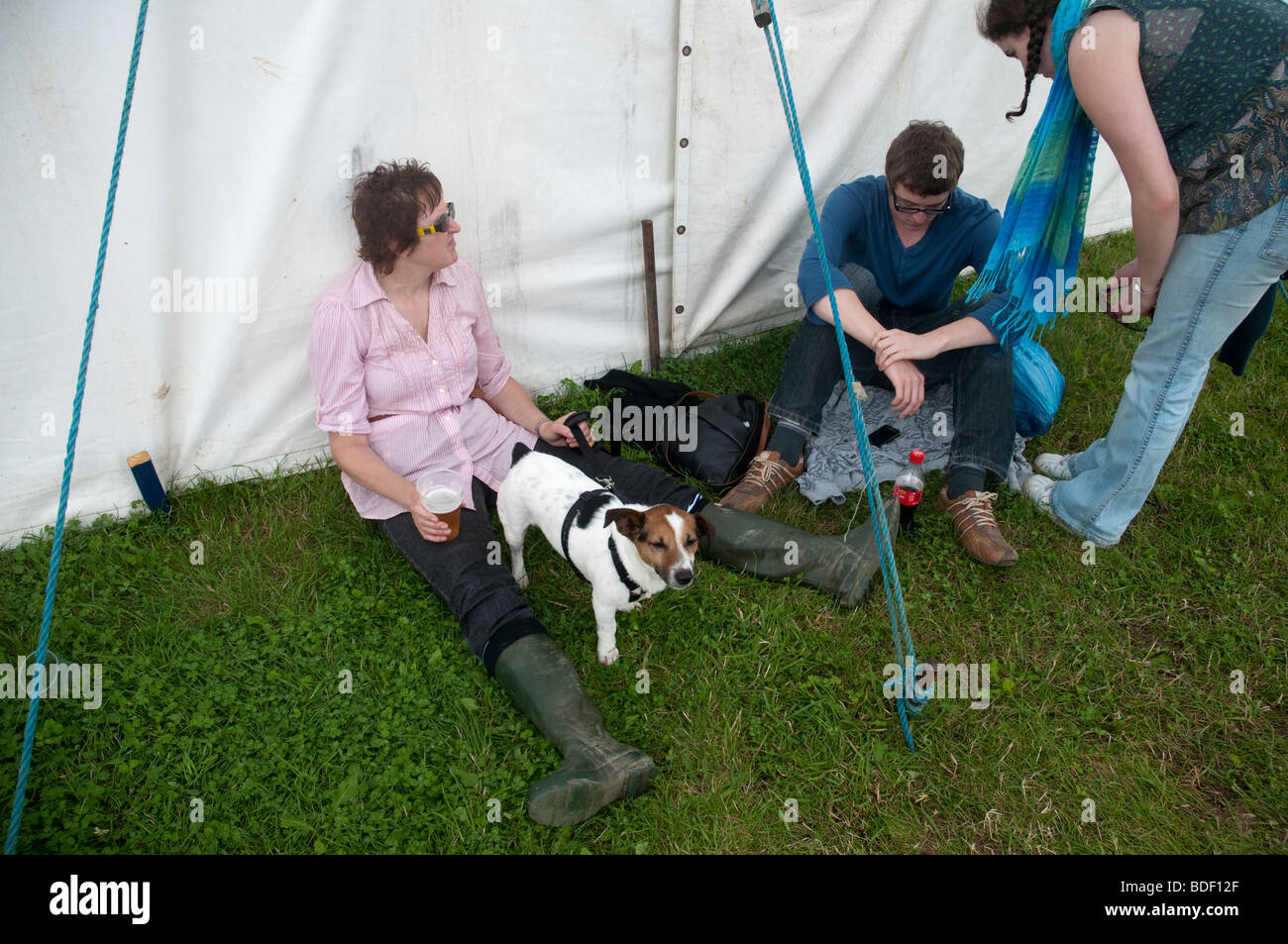 Family resting at Pickering Steam Fair Stock Photo - Alamy