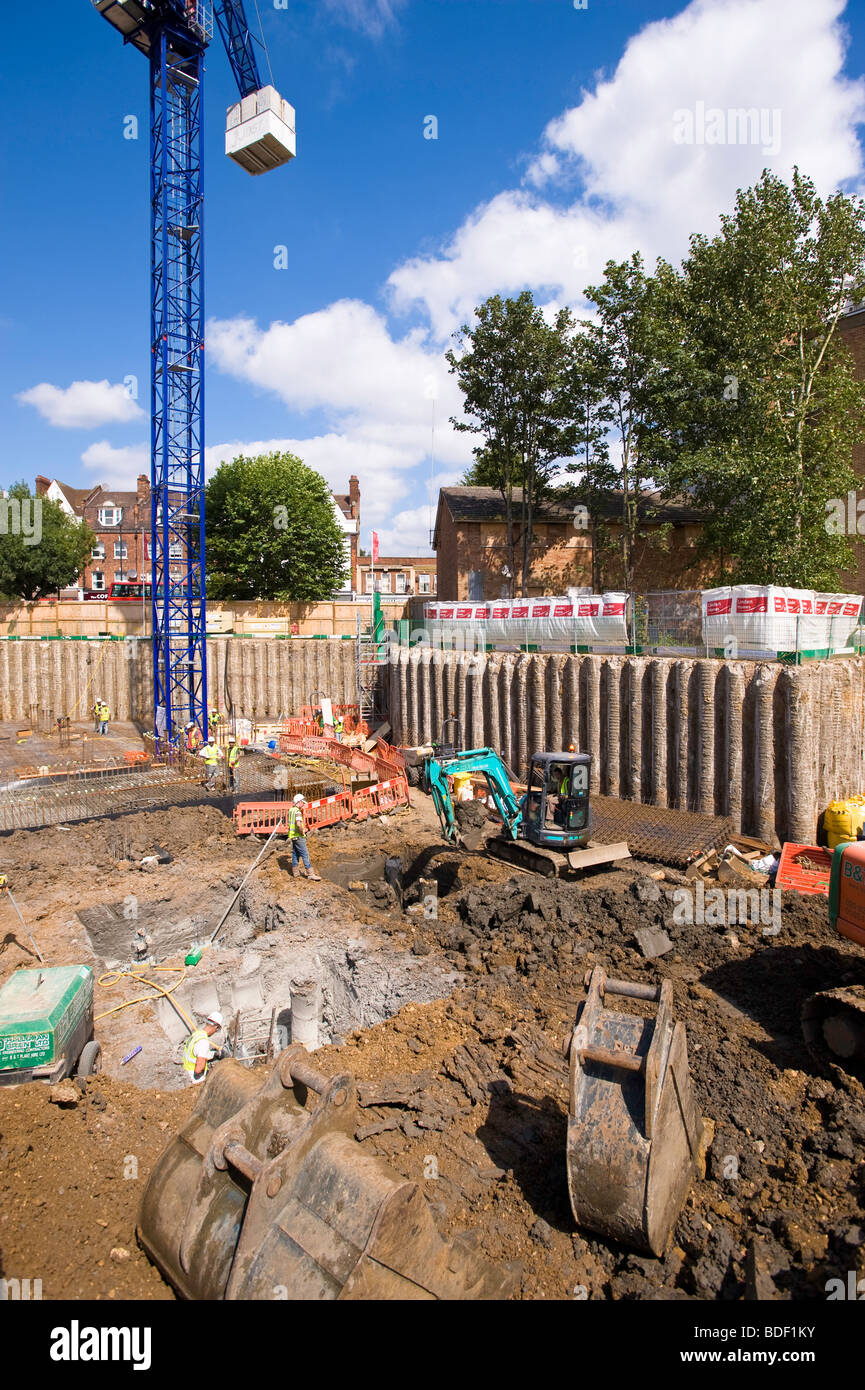 Newly built homes hi-res stock photography and images - Alamy