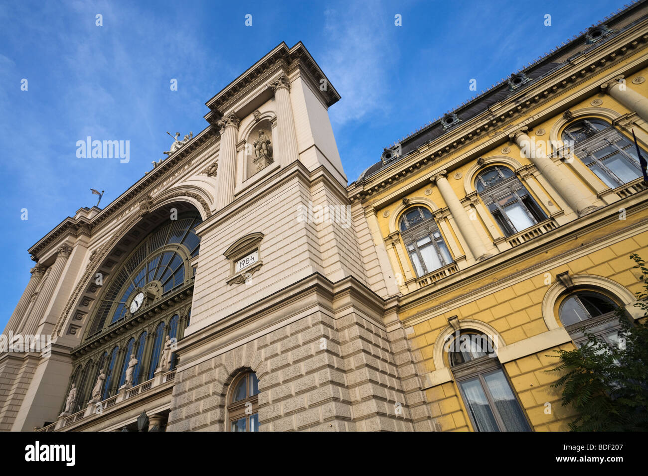 Main entrance to Keleti railway station, Budapest, Hungary Stock Photo ...