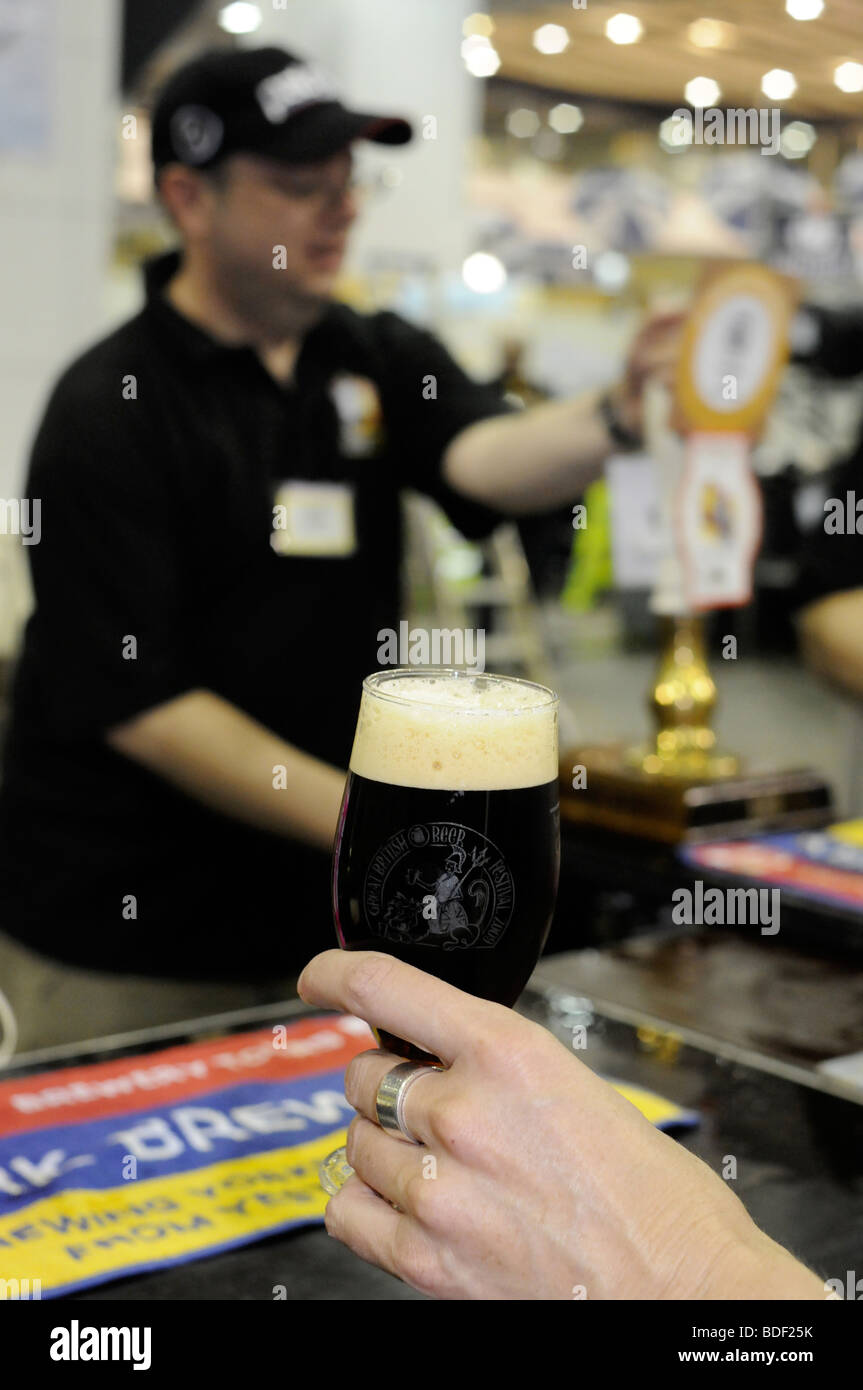 Visitors ordering 'Ruby Mild' the champion ale at The 2009 Great ...