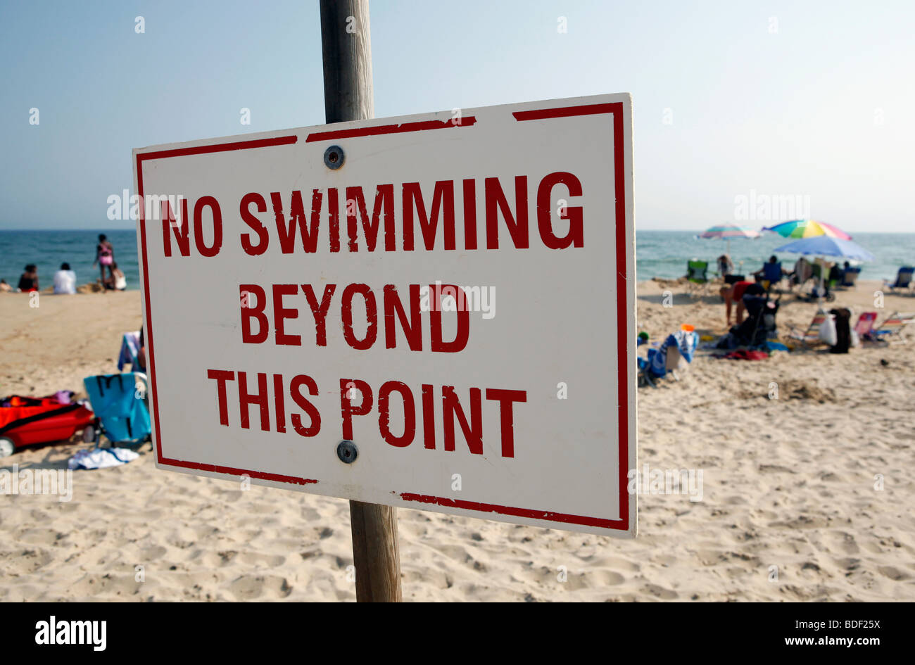 Beach warning sign hi-res stock photography and images - Alamy
