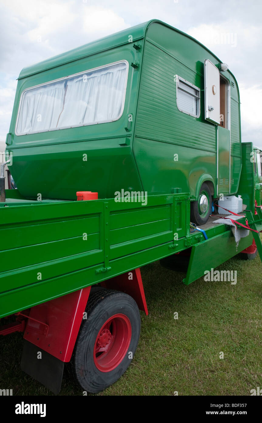 Caravan fair hi-res stock photography and images - Alamy