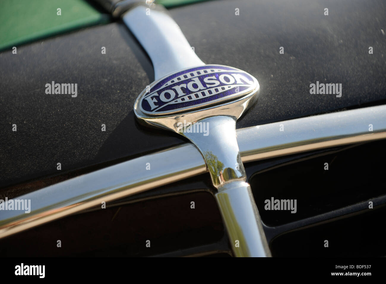 Fordson badge hi-res stock photography and images - Alamy