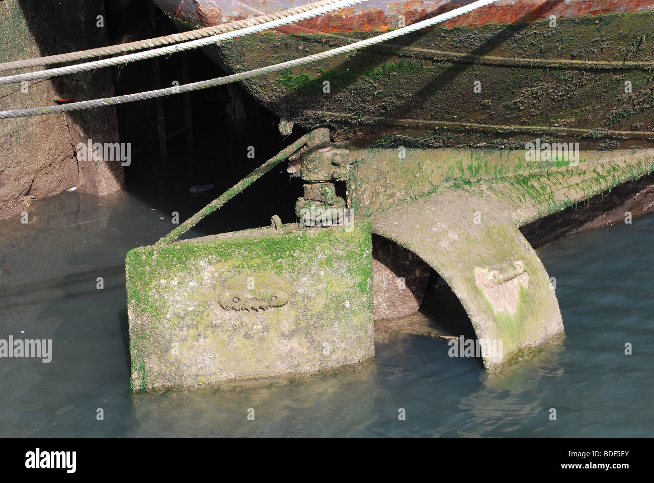 Rudder exposed hi-res stock photography and images - Alamy