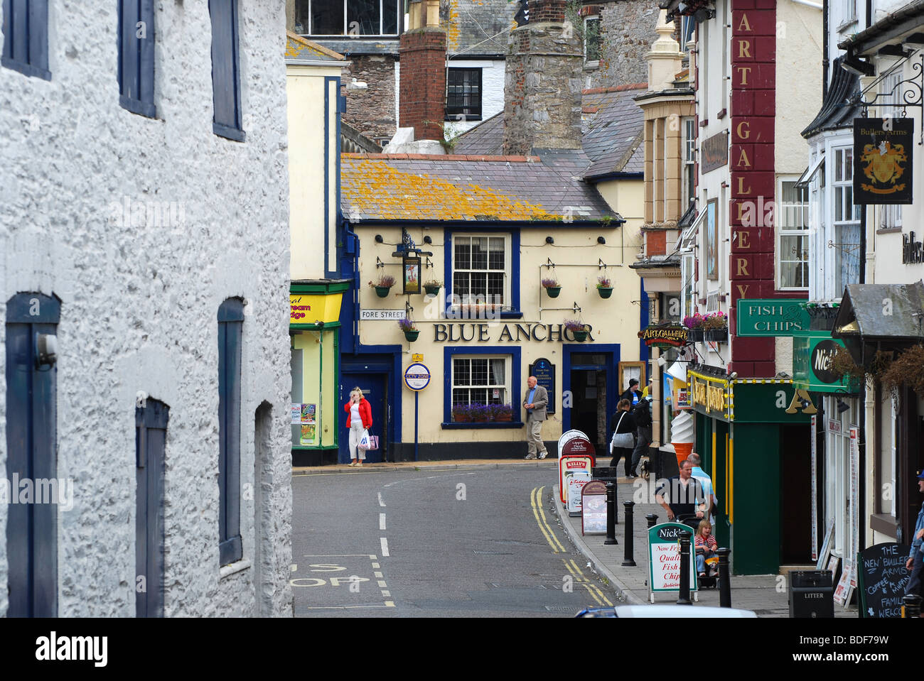 Brixham street hi-res stock photography and images - Alamy