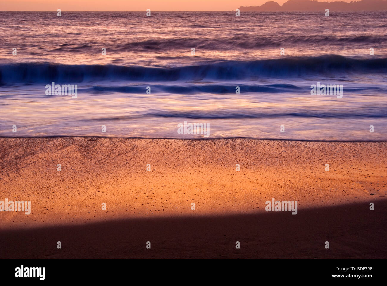 Close up of waves during sunset Stock Photo - Alamy