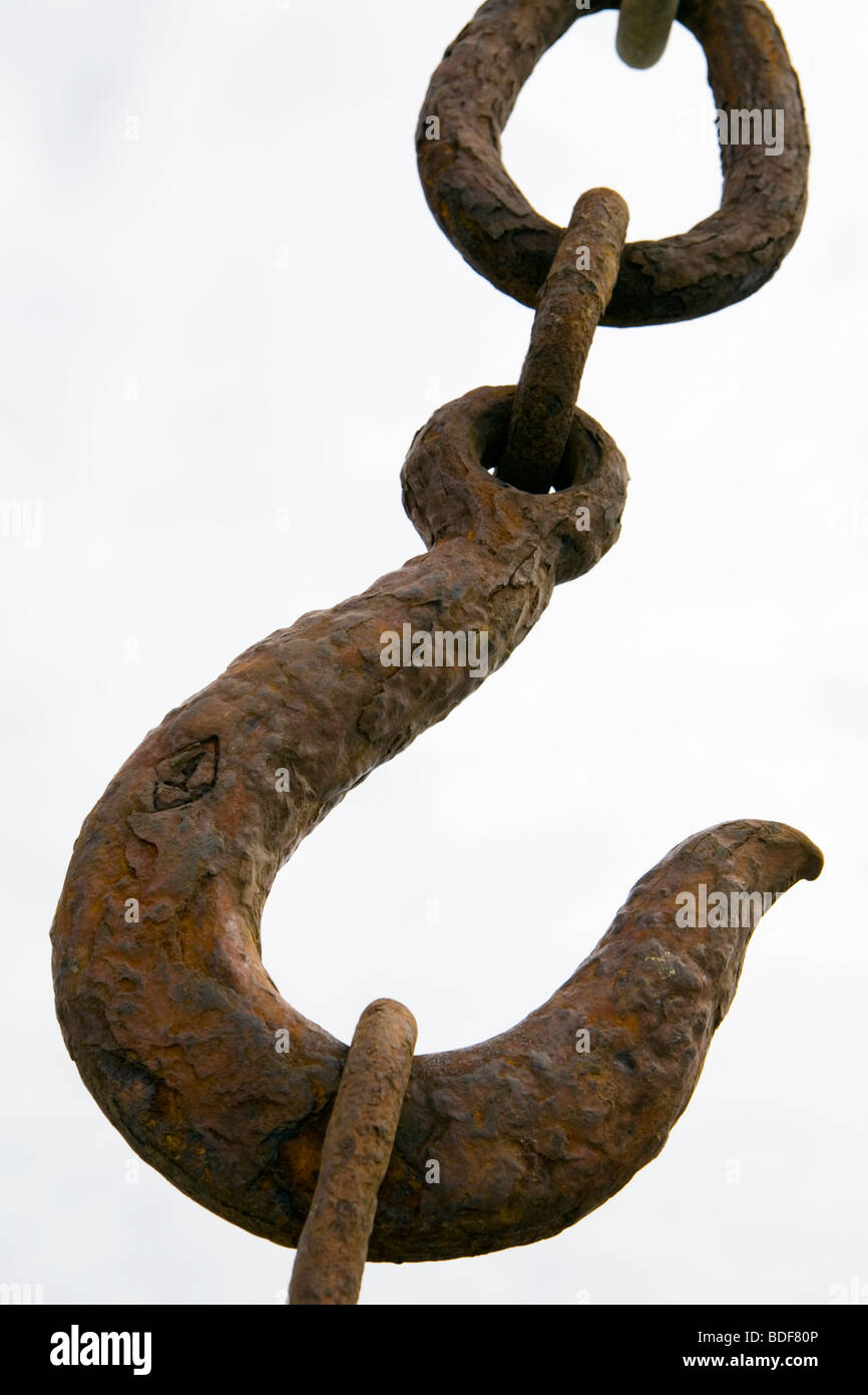 Rusty hook and chain hi-res stock photography and images - Alamy