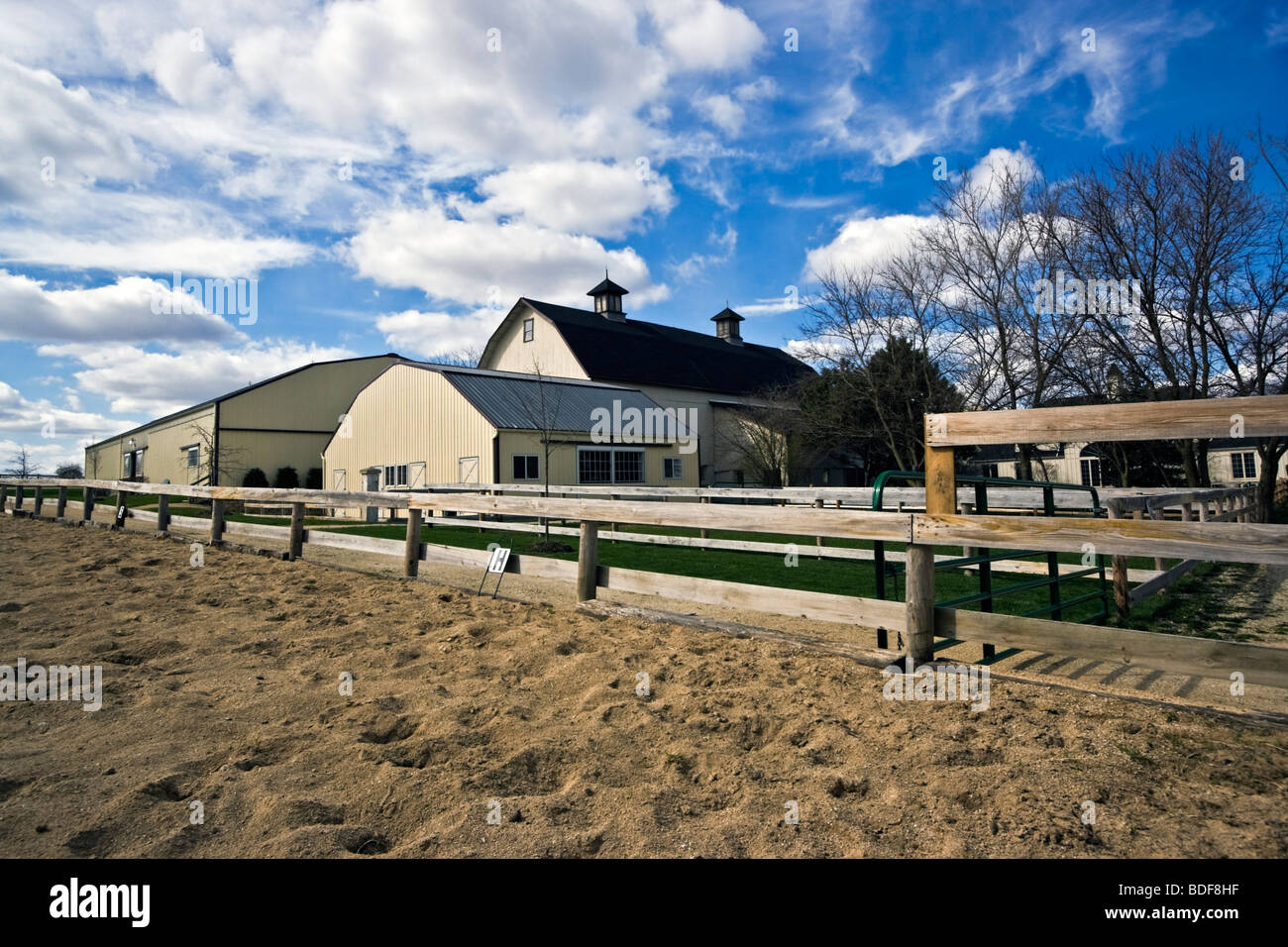 Stable - paddock in the foreground Stock Photo - Alamy