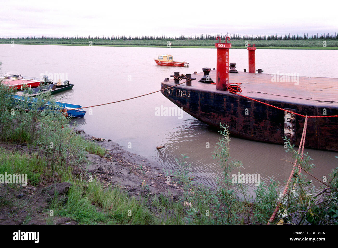 Mackenzie river barge hi-res stock photography and images - Alamy