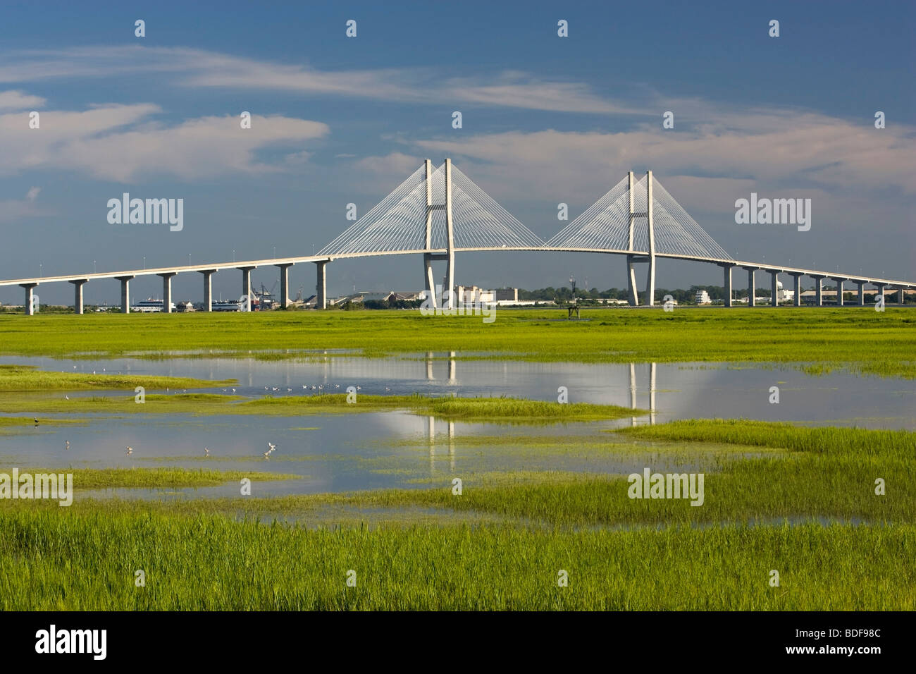 Sidney lanier bridge to jekyll island hi-res stock photography and ...