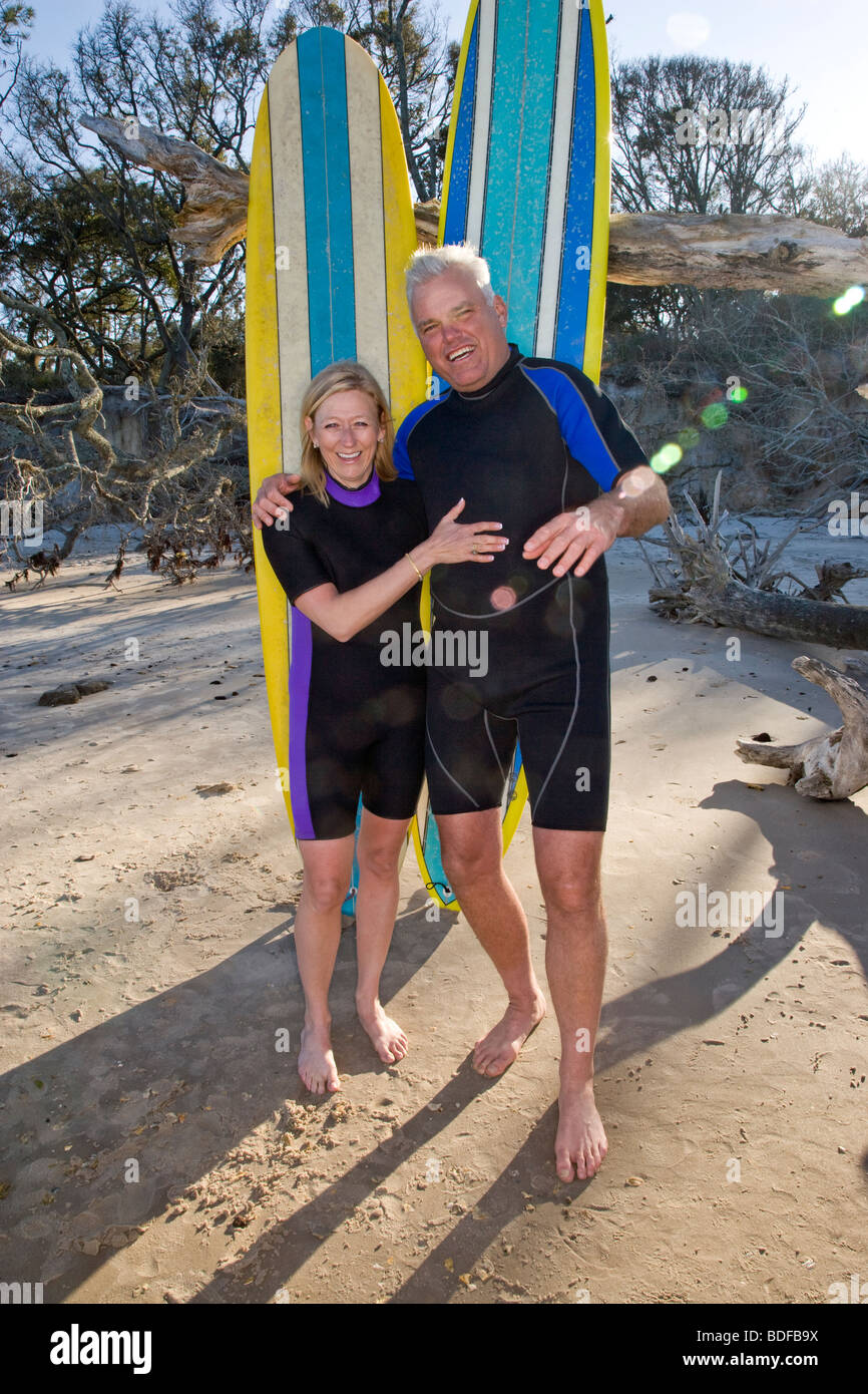 Middle aged surfers hi-res stock photography and images - Alamy