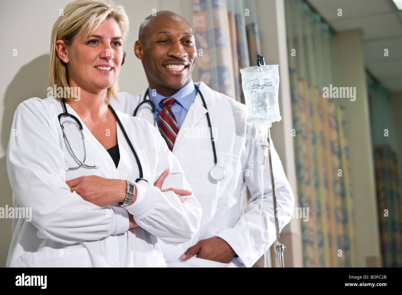 Racial diversity in medicine hi-res stock photography and images - Alamy
