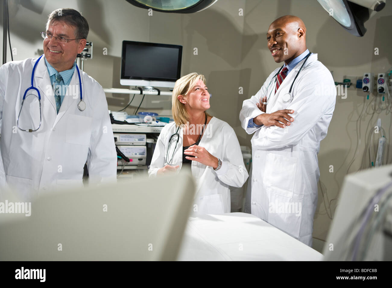 Diverse team doctors examining hi-res stock photography and images - Alamy