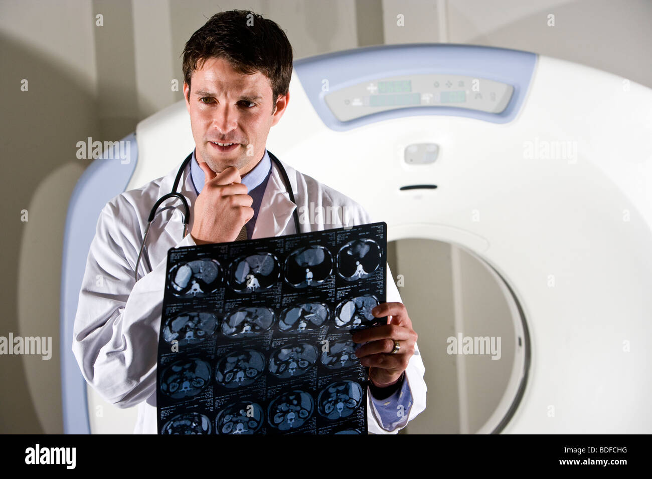 Ct scan hand hi-res stock photography and images - Alamy