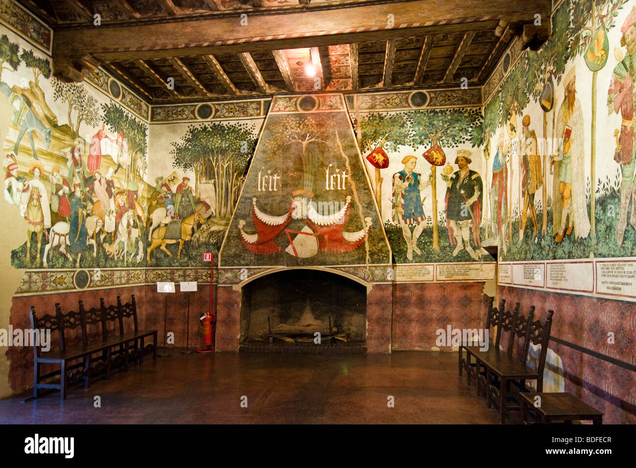 Manta castle hi-res stock photography and images - Alamy