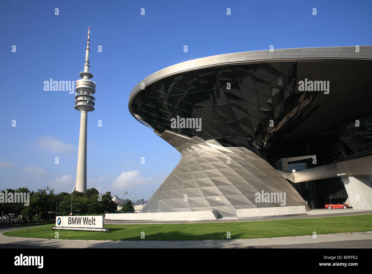 BMW World, BMW-Welt, distribution and discovery centers, Munich ...