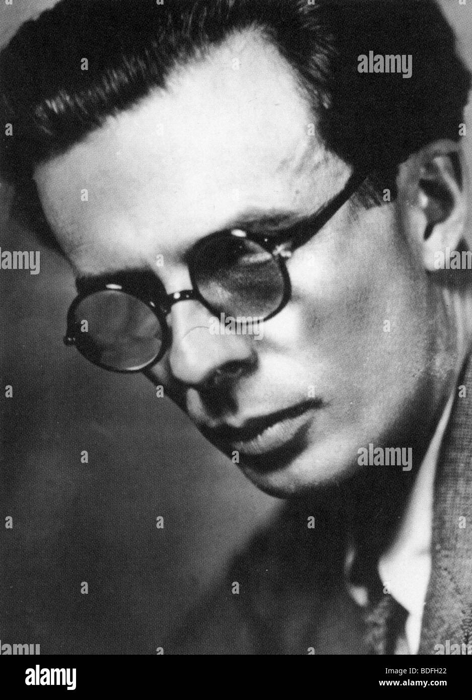 Aldous huxley Black and White Stock Photos & Images - Alamy