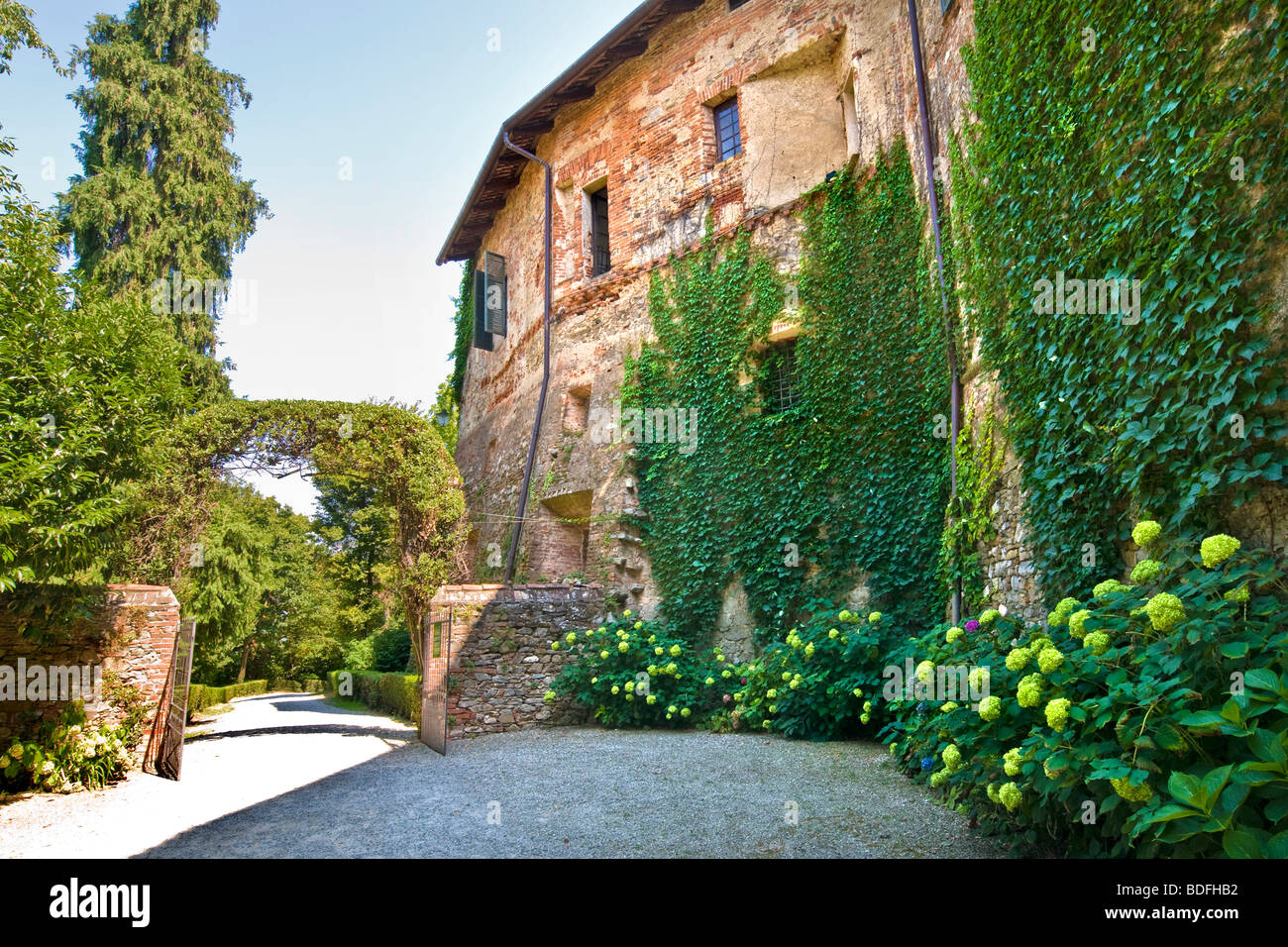 Manta castle italy hi-res stock photography and images - Alamy