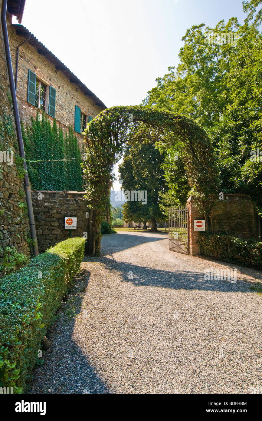 Manta castle hi-res stock photography and images - Alamy