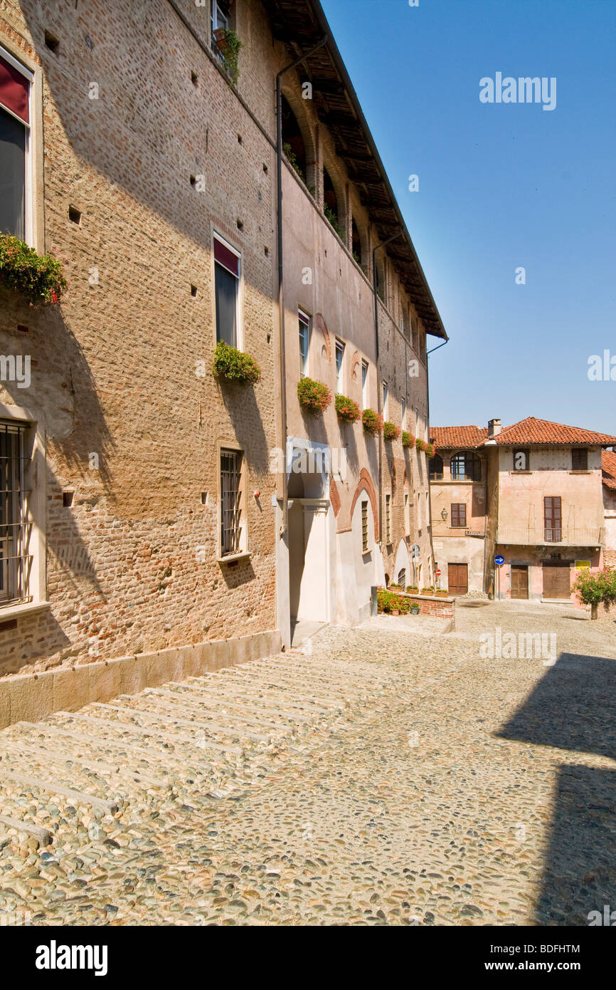 Saluzzo italy hi-res stock photography and images - Alamy