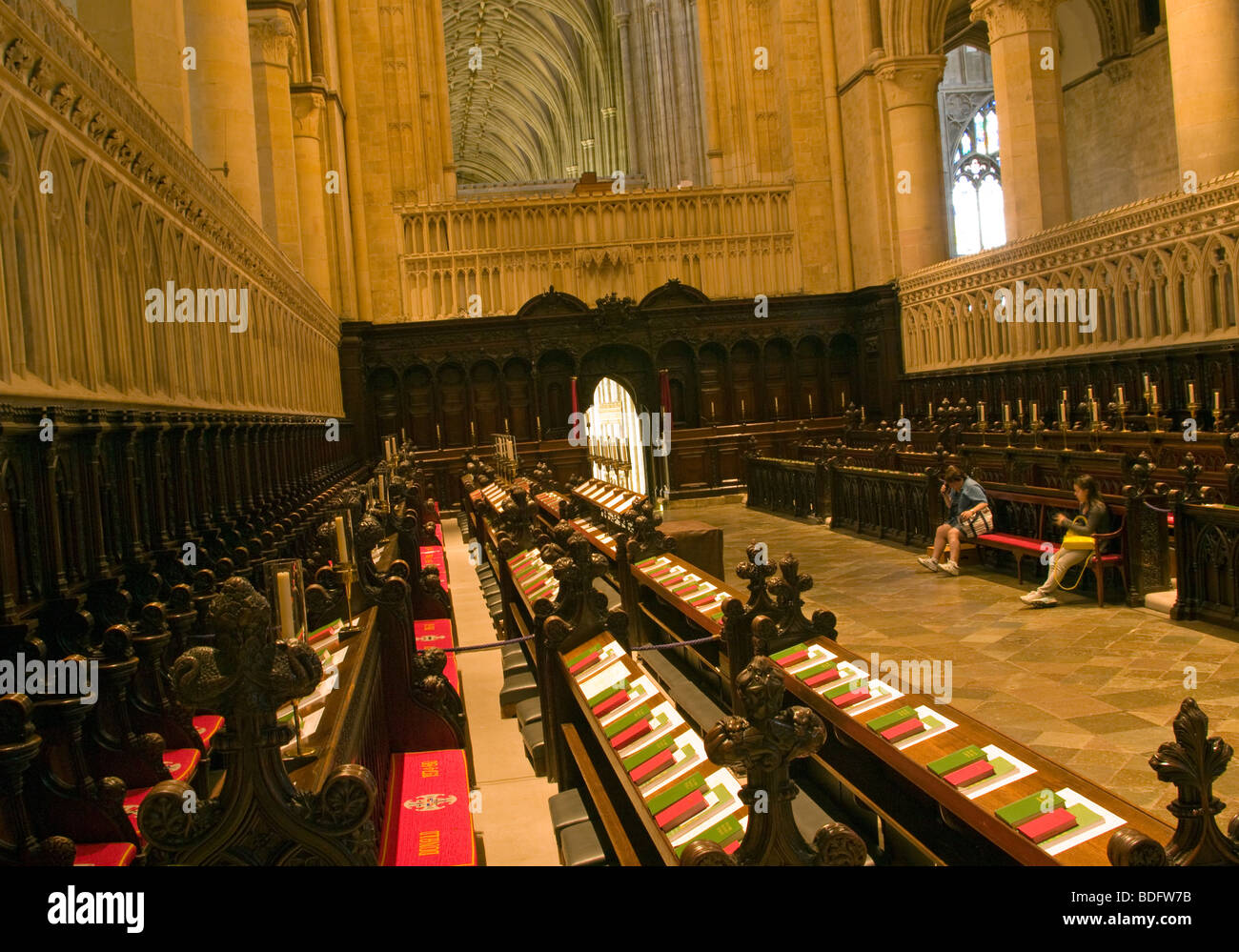 Canterbury cathedral quire inside hi-res stock photography and images ...