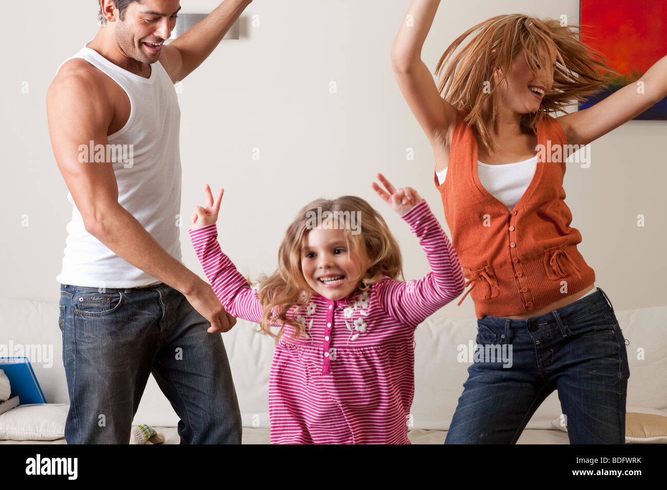 Family dancing hi-res stock photography and images - Alamy