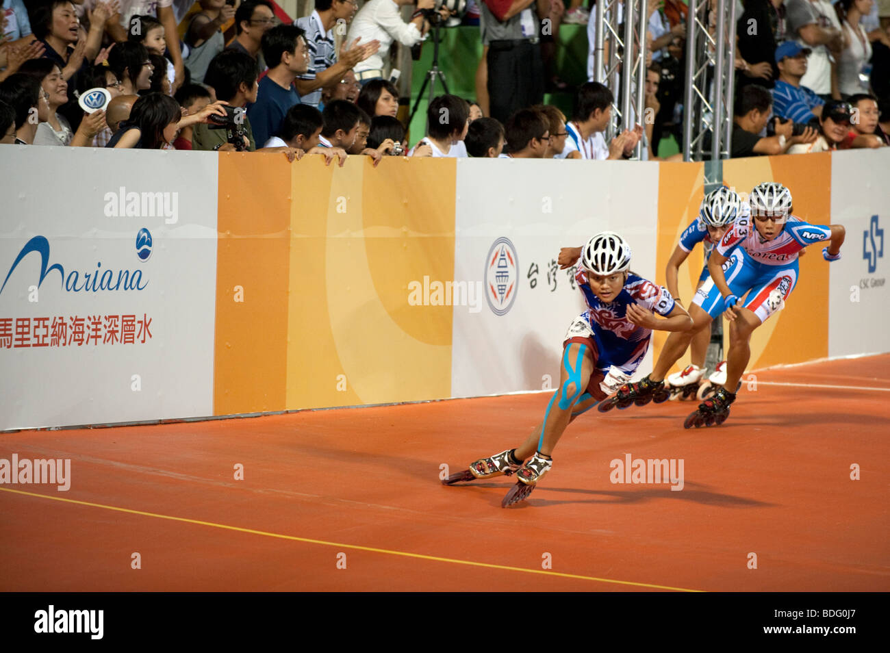 World speed skating women hi-res stock photography and images - Alamy