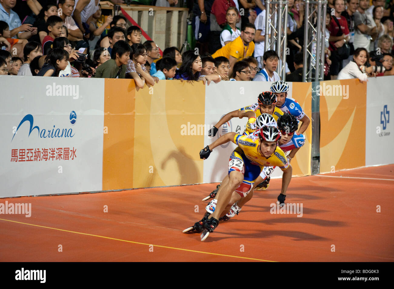 Mens inline skates hi-res stock photography and images - Alamy