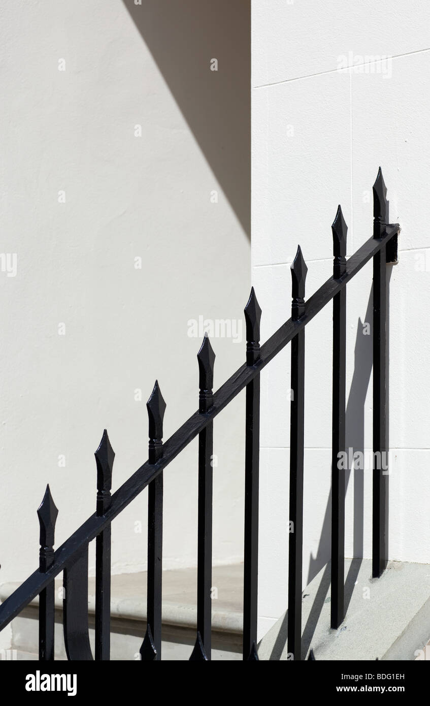 Black iron railings hi-res stock photography and images - Alamy