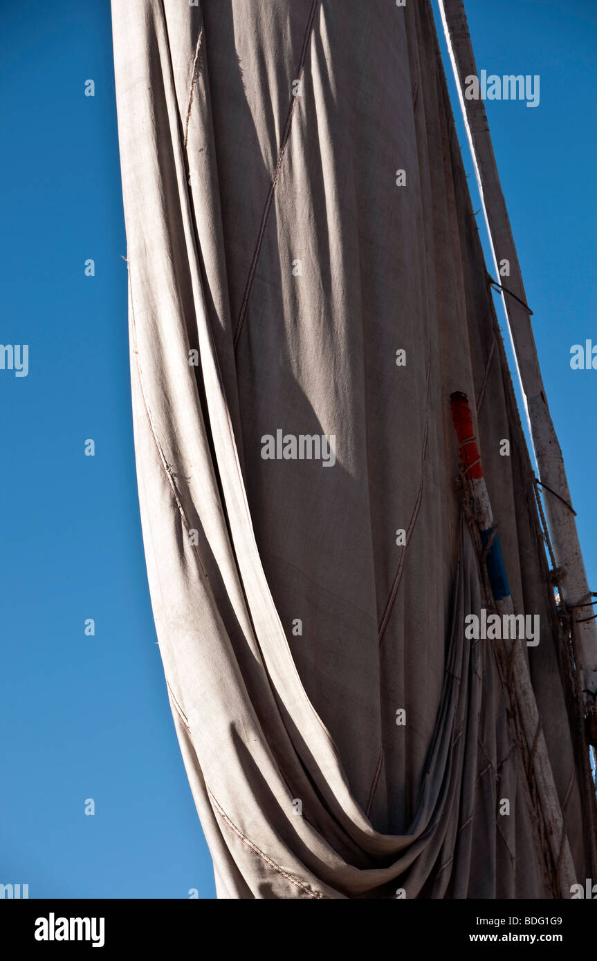 Egypt felucca sailboat folded lateen sail Stock Photo - Alamy