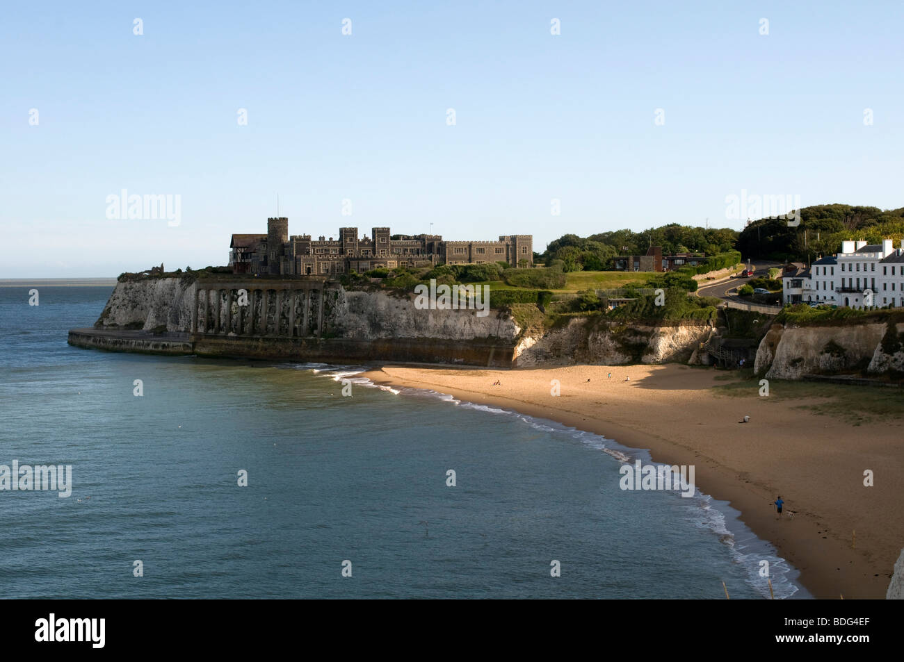 Kingsgate castle kent hi-res stock photography and images - Alamy