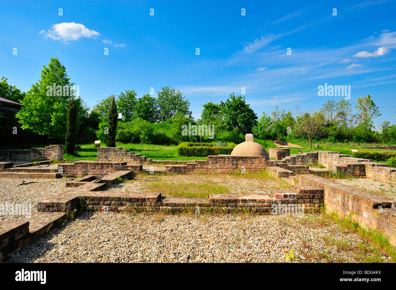 Roman villa rustica hi-res stock photography and images - Alamy