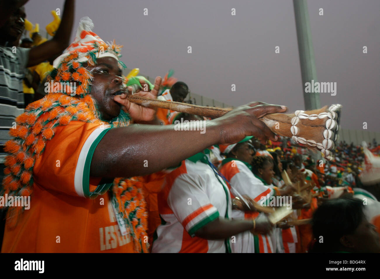 Ivory coast fans hi-res stock photography and images - Alamy