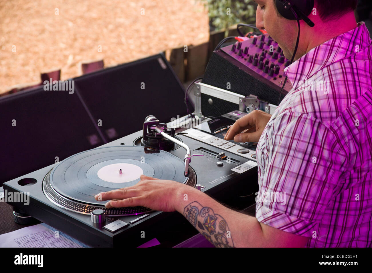 Diskjockeys High Resolution Stock Photography and Images - Alamy