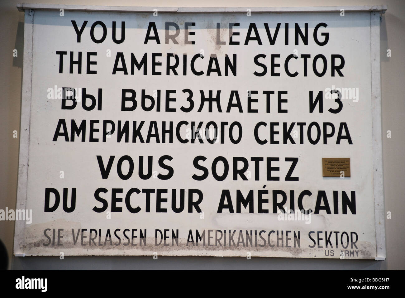 Border sign at the inner German border in Berlin, Germany Stock Photo ...
