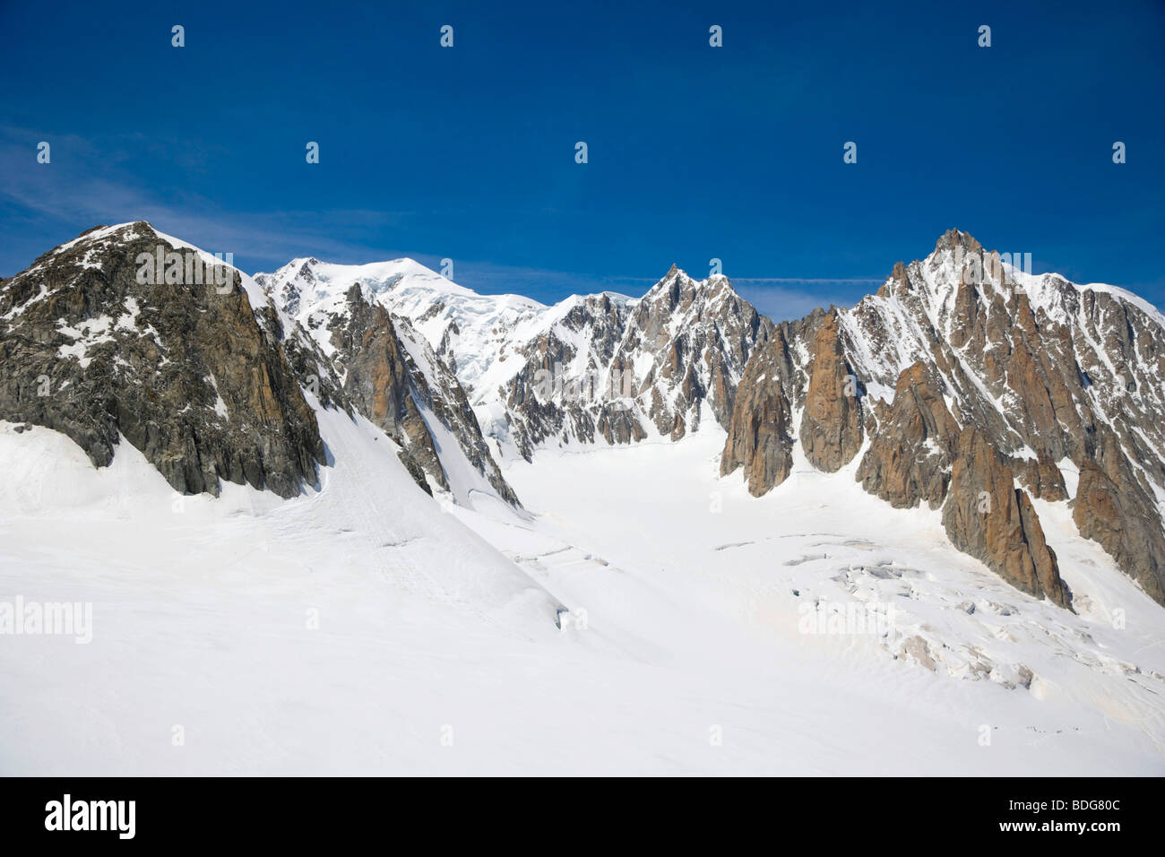 Mont blanc du tacul summits hi-res stock photography and images - Alamy