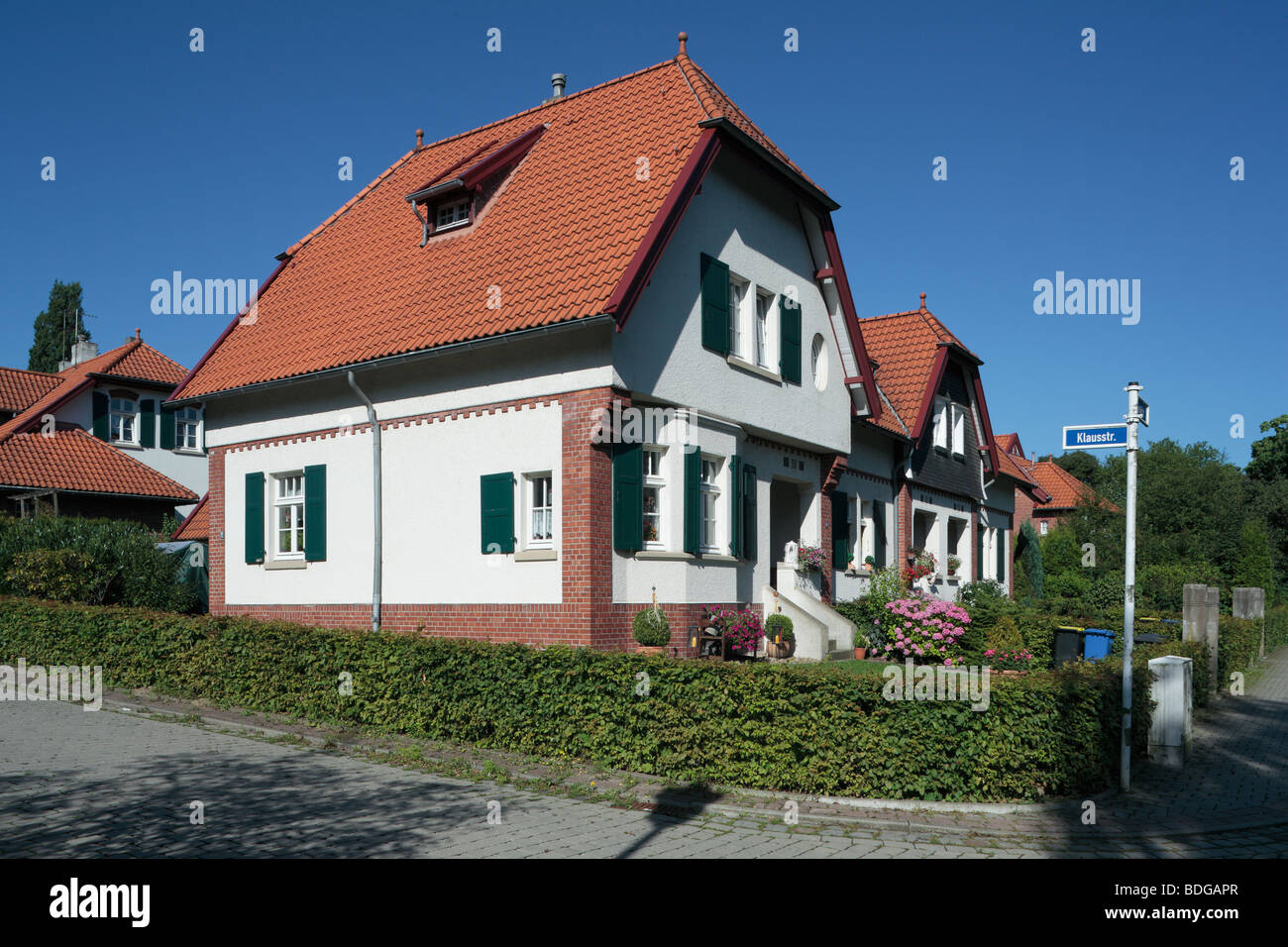 Working class housing hi-res stock photography and images - Alamy