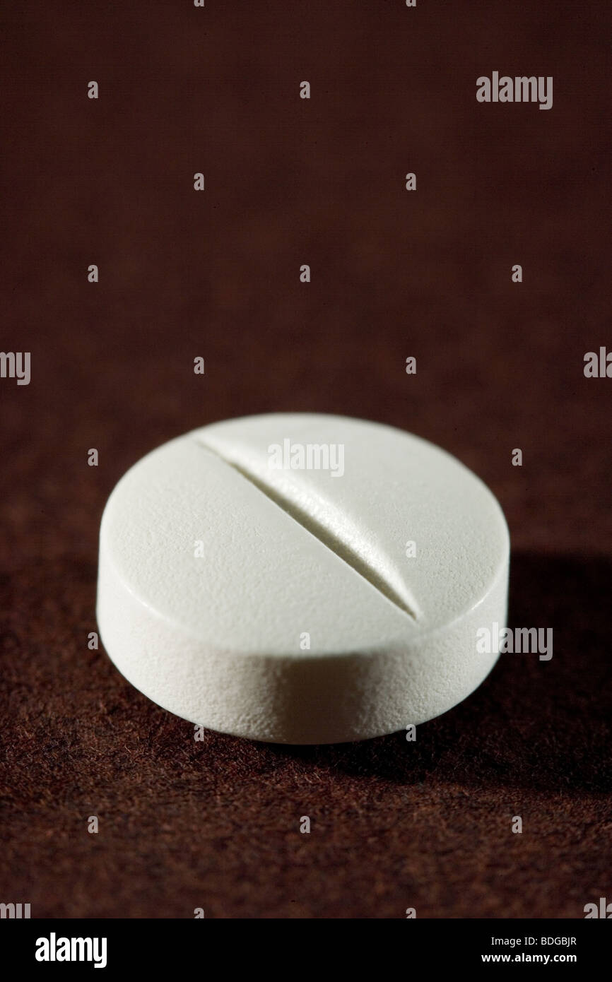 Scored tablet hi-res stock photography and images - Alamy