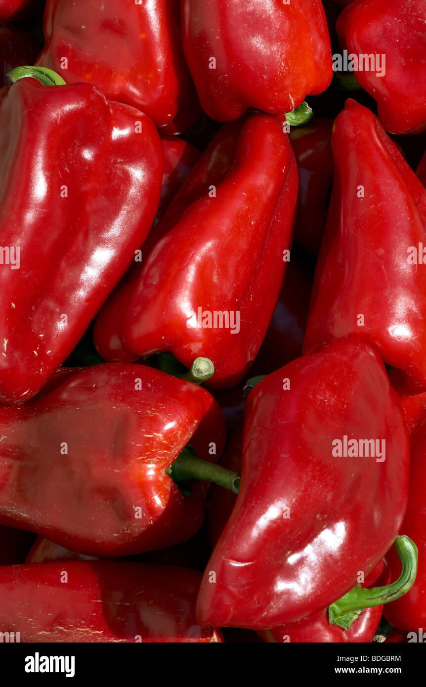 Food pillar cooking hi-res stock photography and images - Alamy