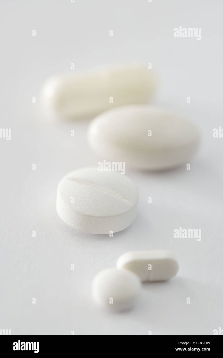 Scored tablets hi-res stock photography and images - Alamy