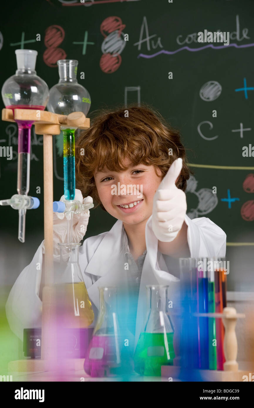 Teaching class 10 11 year old hi-res stock photography and images - Alamy