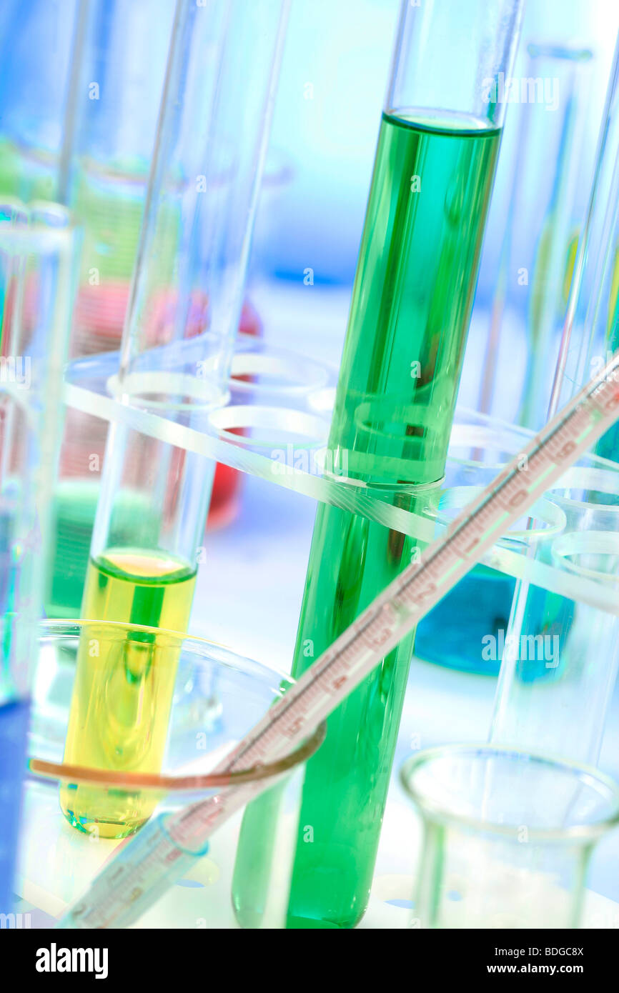 Laboratory material hi-res stock photography and images - Alamy