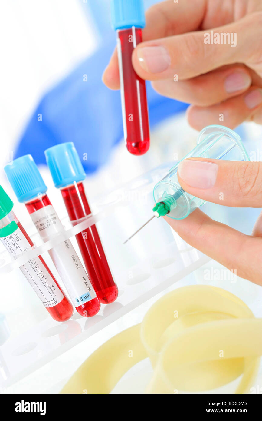 Specimen holders hi-res stock photography and images - Alamy