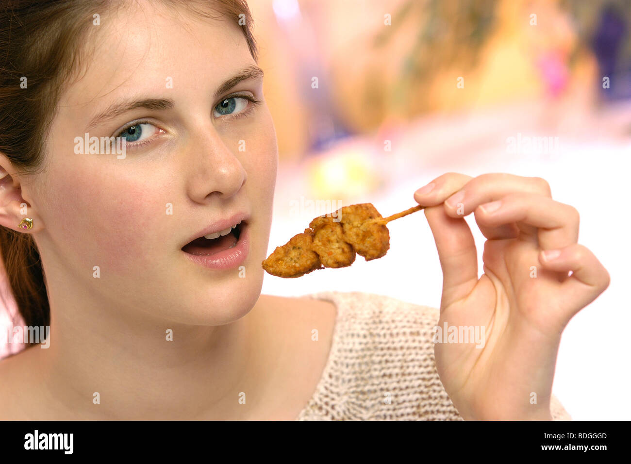 ADOLESCENT EATING A MEAL Stock Photo - Alamy