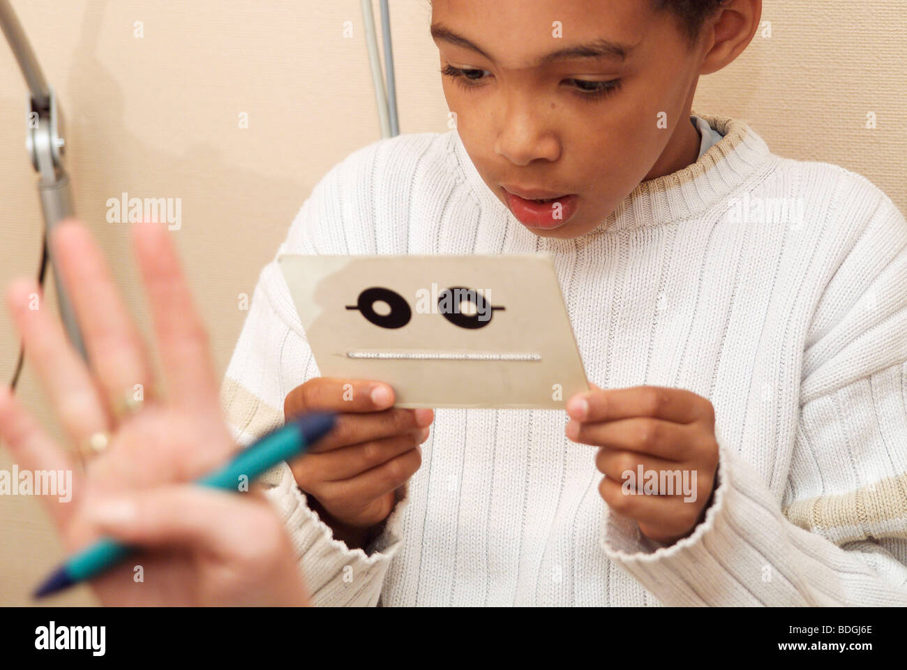 Stereograms hi-res stock photography and images - Alamy