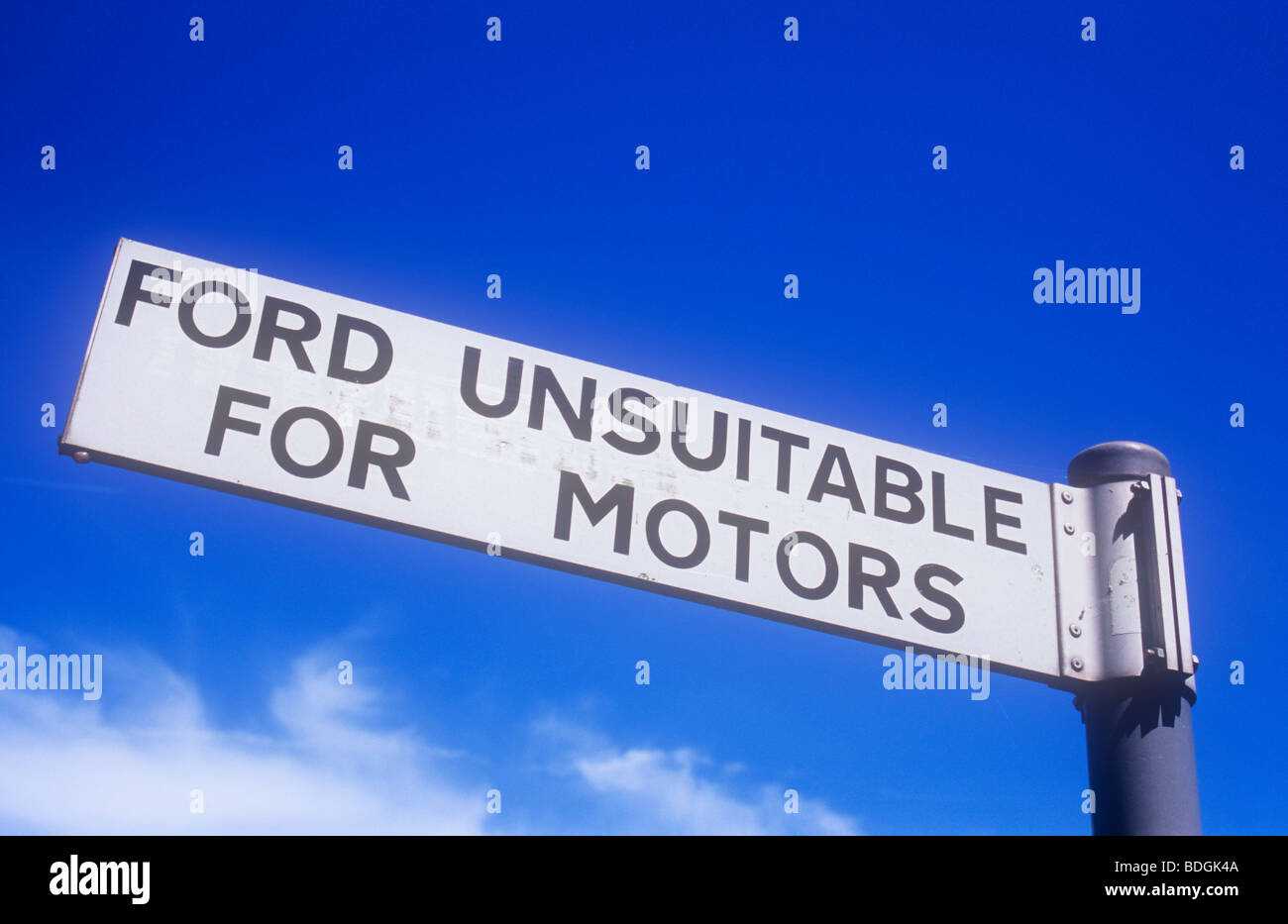 Ford warning hi-res stock photography and images - Alamy