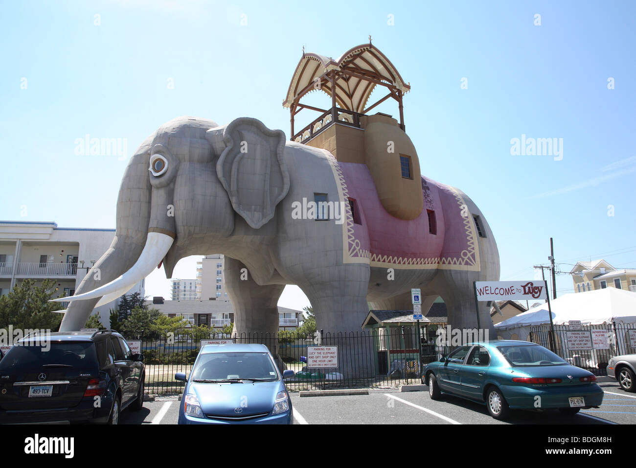 Lucy the elephant hi-res stock photography and images - Alamy