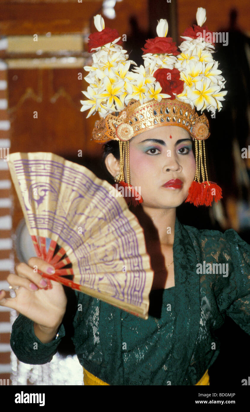 bali, indonesia, traditional dance Stock Photo - Alamy